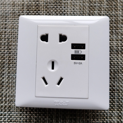 天基86型10A五孔USB插座