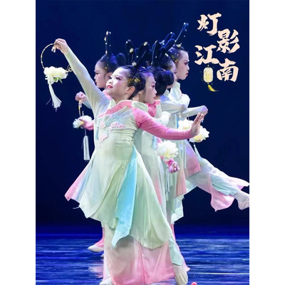 灯影江南莲鼓越歌踏浪表演服