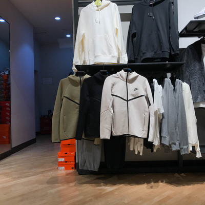 Nike耐克男子2024冬新款Windrunner风行者系列连帽外套HV0950-010