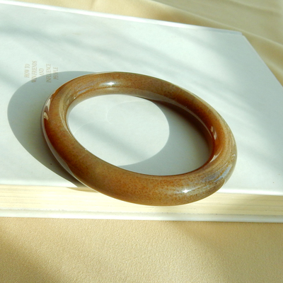 保】51.1克天然和田玉手镯56mm俄料糖玉翳麻糖圆条女士玉镯子