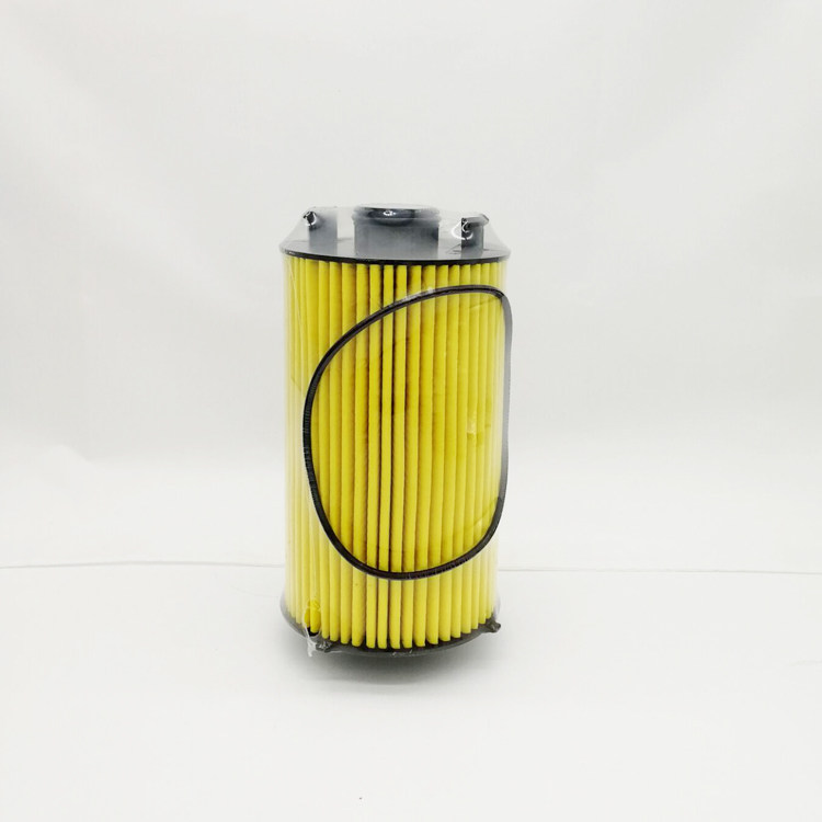 Oil Filter Element 5041797640 Is Suitable for Saic Iveco Hongyan Jieshi ...