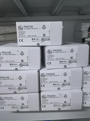 假一罚十 IFM PN3129  PN3529   PN3029压力传感器 现货