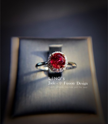 *吉祥玉易坊*1.225ct 18k白金  钻石 大红尖晶 宝石  经典款戒指