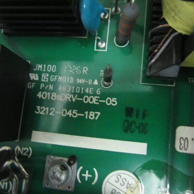 价SYNTEC 变频器 S08-SPD-32A1-110 底座 4018SDRV-00E-05 4011E1