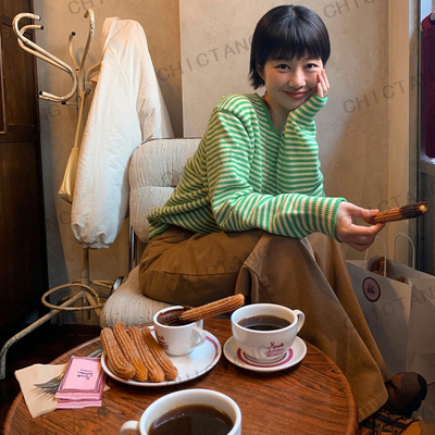 韩系休闲小众绿色条纹针织毛衣