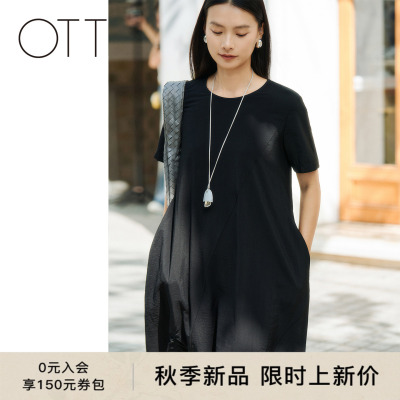 夏季黑色宽松慵懒抽褶连衣裙