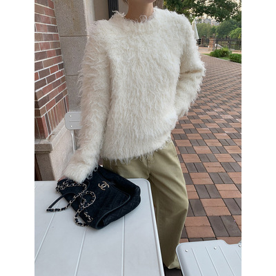 易恩欧inbyin毛绒绒圆领套头毛衣上衣女装宽松慵懒风长袖针织衫女