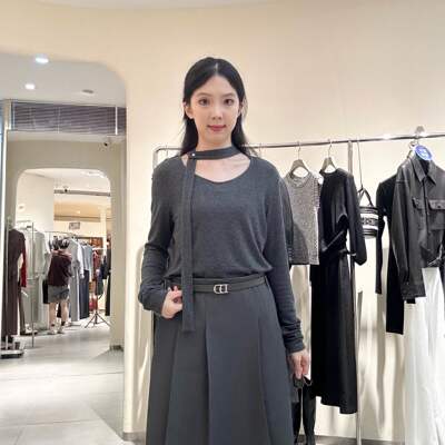 NUTS女士简约时尚长袖T恤6330206A1