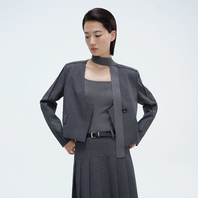 Dekashell/迪卡轩2026春季新款短款西装女灰色外套气质职场通勤dpC311318