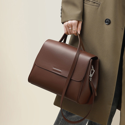 朱尔轻奢复古真皮包包女式2025新款时尚大气斜挎包女士通勤手提包