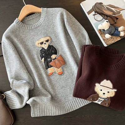 100羊毛刺绣圆领针织衫套头毛衣