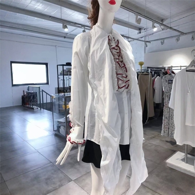 XS-S穿 DO GA 宫廷花边洋装衬衣 1710