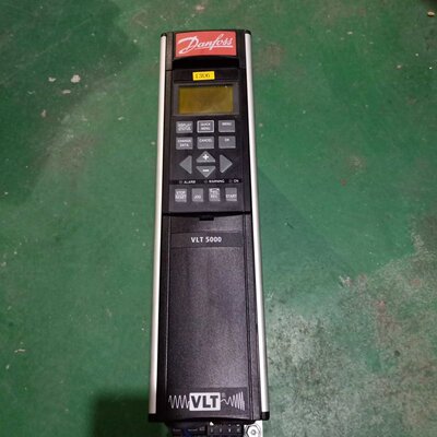 议价VLT变频器VLT5002PT5B20STR3DLF00A00C1VLT5000VLT5001