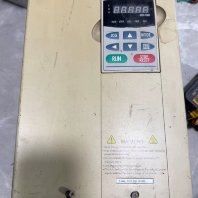 寻《《台达变频器VFD075F43B，380v7.5kw，拆机货，
