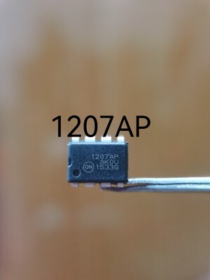 全新原装进口 NCP1207AP 1207AP DIP8 液晶电源管理芯片