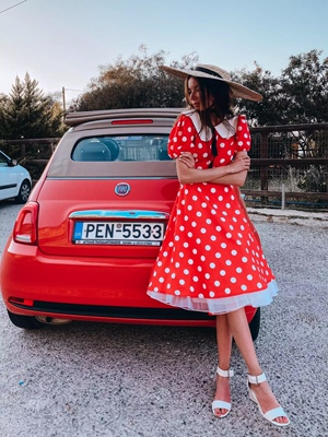 港风气质复古年代甜美少女感波点