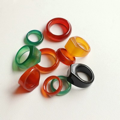 天然玉石玛瑙扳指戒圈红绿圆环