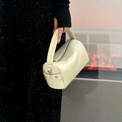 秋冬头层牛皮真皮包包2026女包新款奶酪包新品韩系单肩包斜挎