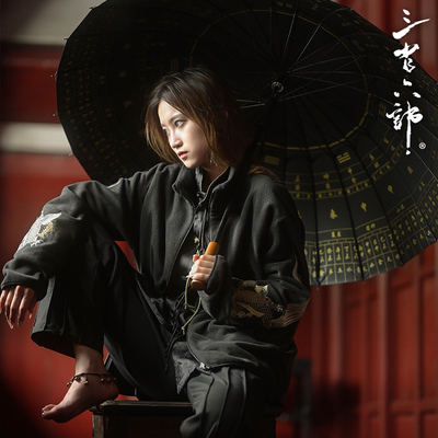 三省六部秋季锦鲤踏浪刺绣外套