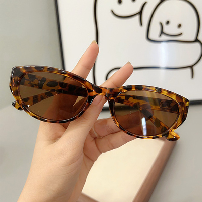 gm墨镜女2024新款潮ins高级感太阳镜夏海边防紫外线街拍复古眼镜