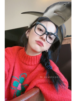 原比例彭昱畅同款gm日落色墨镜女