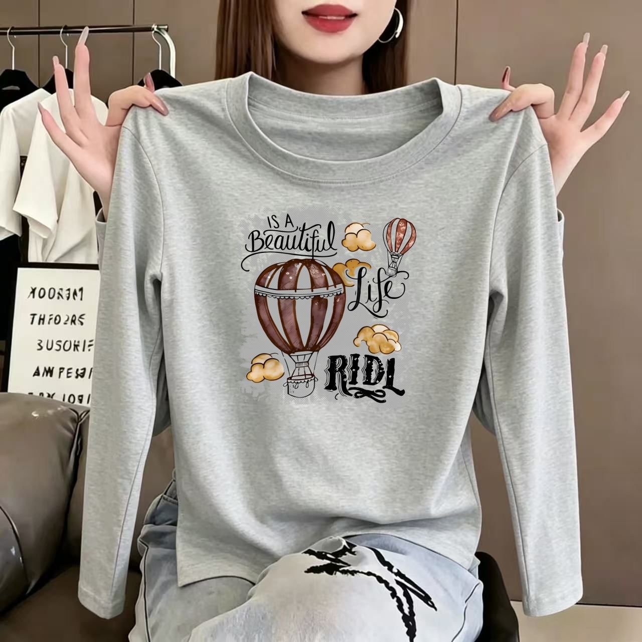 纯棉长袖t恤女2026新款春秋小个子宽松打底衫设计感小众圆领上衣