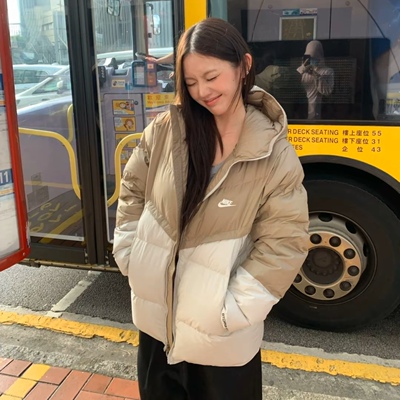 NIKE耐克男女防风拒水保暖羽绒服连帽夹克美拉德风DV1132-247