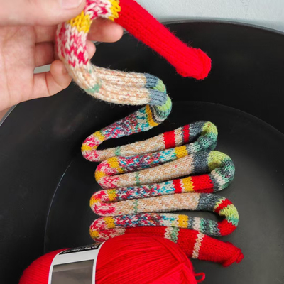 Opal段染拼色腊肠小围巾材料包羊毛时尚百搭 送视频教程