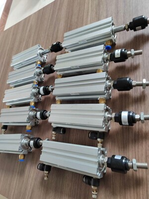 AirTac/亚德客  亚德客气缸 SDA32X100SB