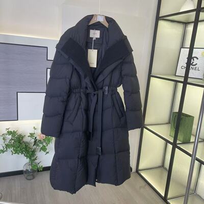 神秘大牌Y 25冬 不退换 4892 羽绒服