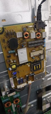 TCLL55F3700A电源板  40-E501C4-PWI1XG