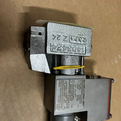议价REXROTH电磁换向阀R901048239M-3SEW6M-3SEW63SEW63SEW6