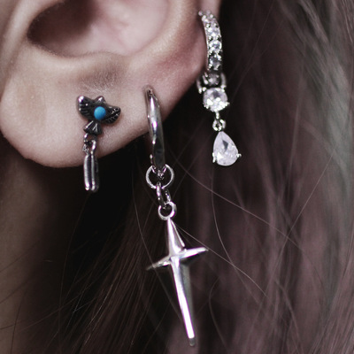 慵懒风十字耳环水滴耳骨环
