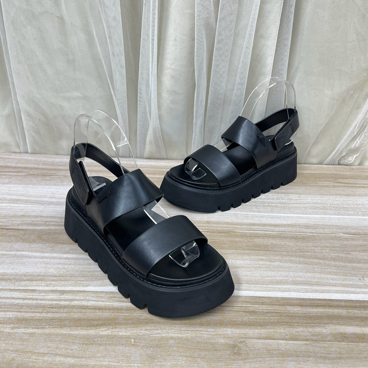 Lady Shoes外贸原单女鞋新款时尚圆头纯色厚底魔术贴休闲百搭凉鞋