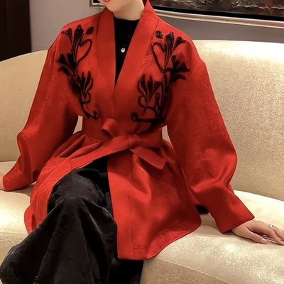 诺诺26年早春钉珠刺绣优雅气质显瘦短外套xx8422