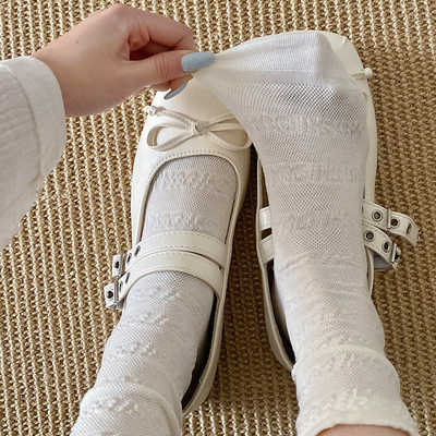 纯欲白天鹅~小香风太好看噜！！奶huhu的小白袜子太好穿了～