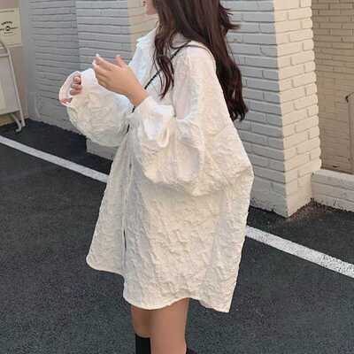 长袖上衣浮雕花纹宽松显瘦小众