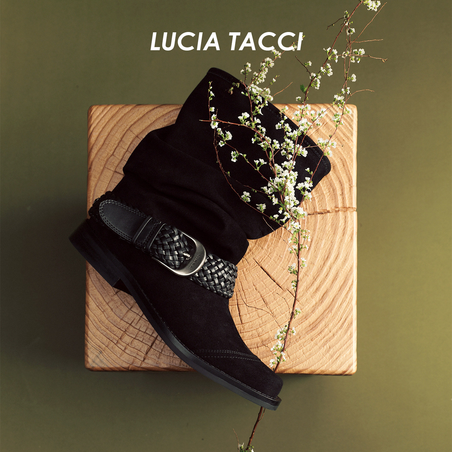 LUCIA TACCI26早秋新品真皮质感宽筒皱褶堆堆靴厚底增高短靴女