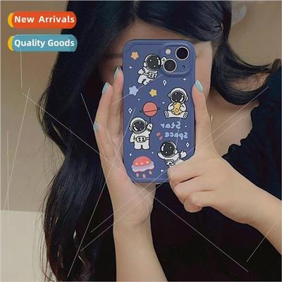 Niche blue background cartoon astronaut 适用 iPhone 12/11 ph