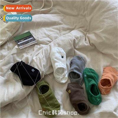 Korea Dongdaemun short socks R letters socks female spring a