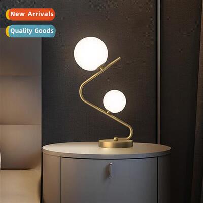 Scinavian minimalist table lamp bedroom nightst lamp creativ