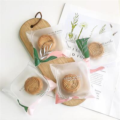 New mocake self-sealing bag wh self-adhesive tape Mid-Autumn