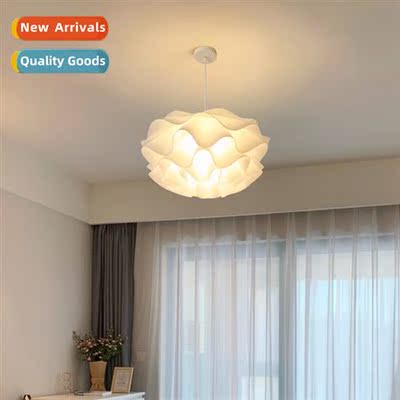 Scinavian creative bedroom chelier cozy ins teenage girl roo