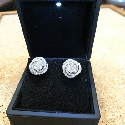New Fancy Cubic Zirconia Stud Earrings Women Delicate