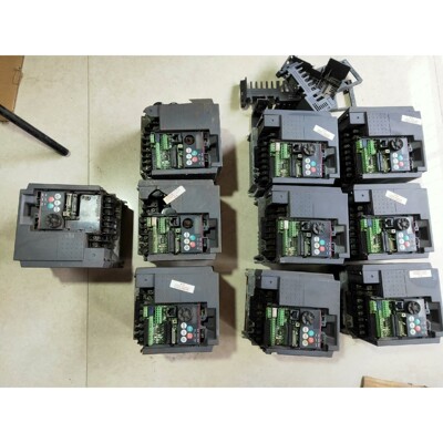 E7401.5千瓦变频器 e7402.2千瓦变频器 e7