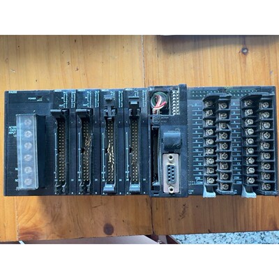 PLC PA202?MD211四个?CJ2M-OPU1