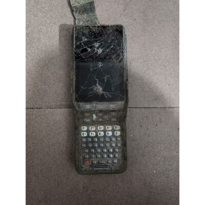 FOIF P9III数据采集终端,屏幕碎了,成色较差,输入9