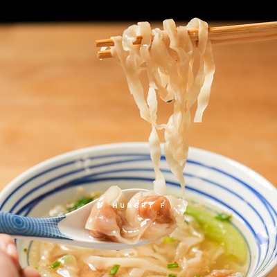 饥饿F姐肉燕捞面两种非遗风味
