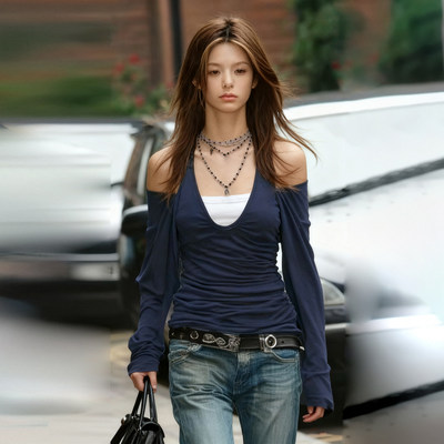 美式街头撞色假两件镂空露肩T恤