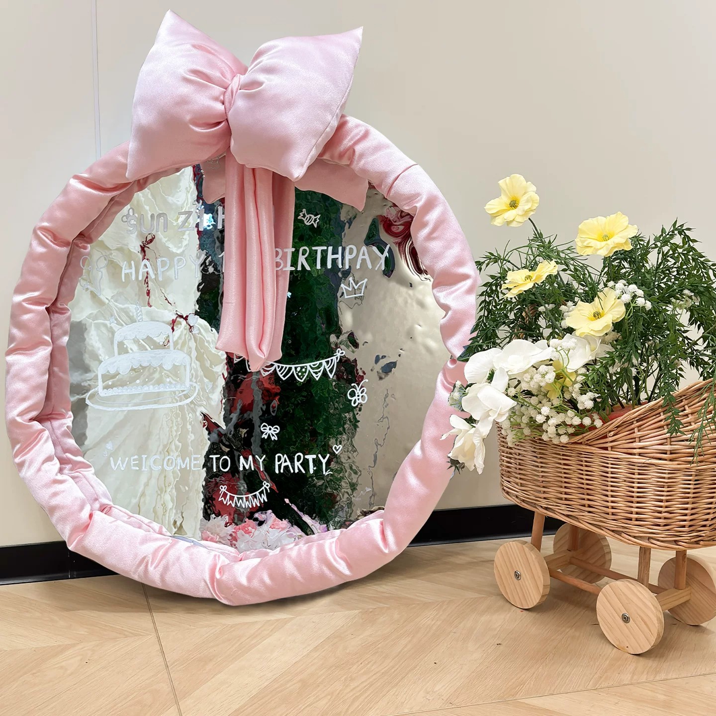 宝宝周岁生日宴布置装饰韩式ins 手工布艺蝴蝶结装饰镜拍照道具